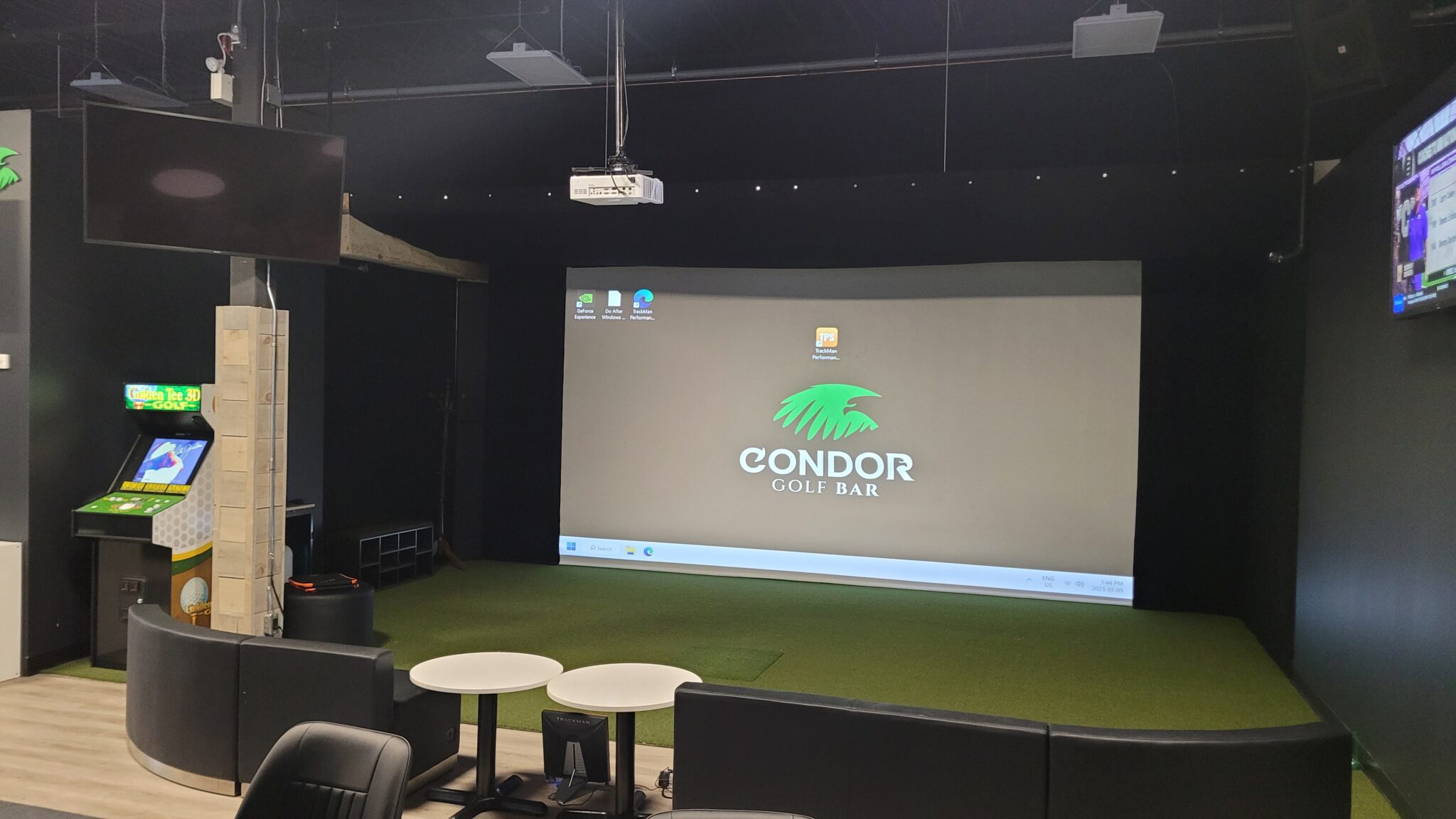 Booking Page | Condor Lounge